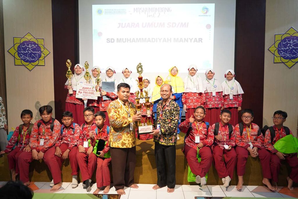 Ustadz Khusni Ucap Syukur, Maskumambang Olympiad 2025 Berjalan Dengan ...