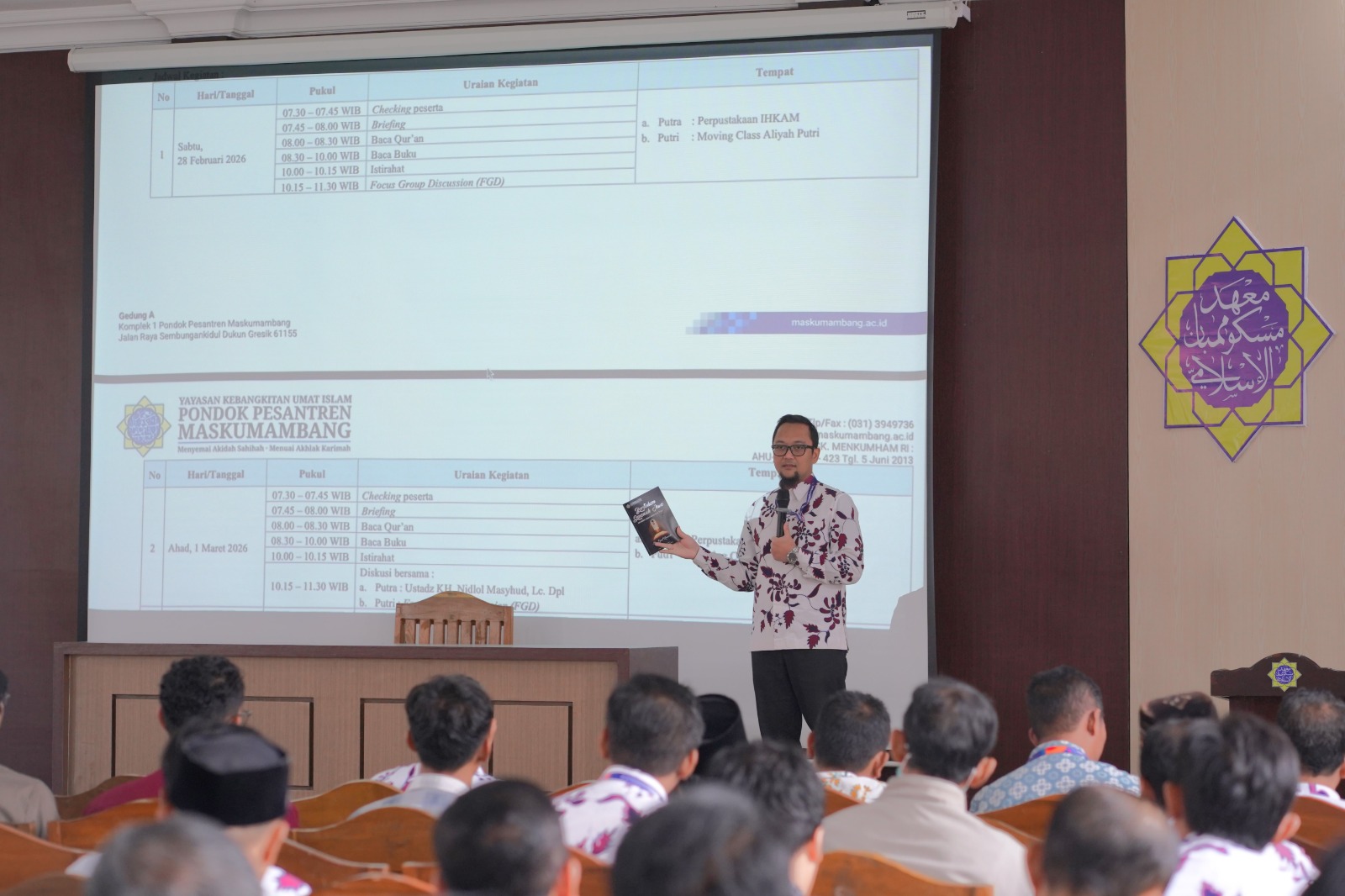 Ketua Yayasan, Ustadz Ghoits, B.A. Buka Program Ramadan Reading Camp ...